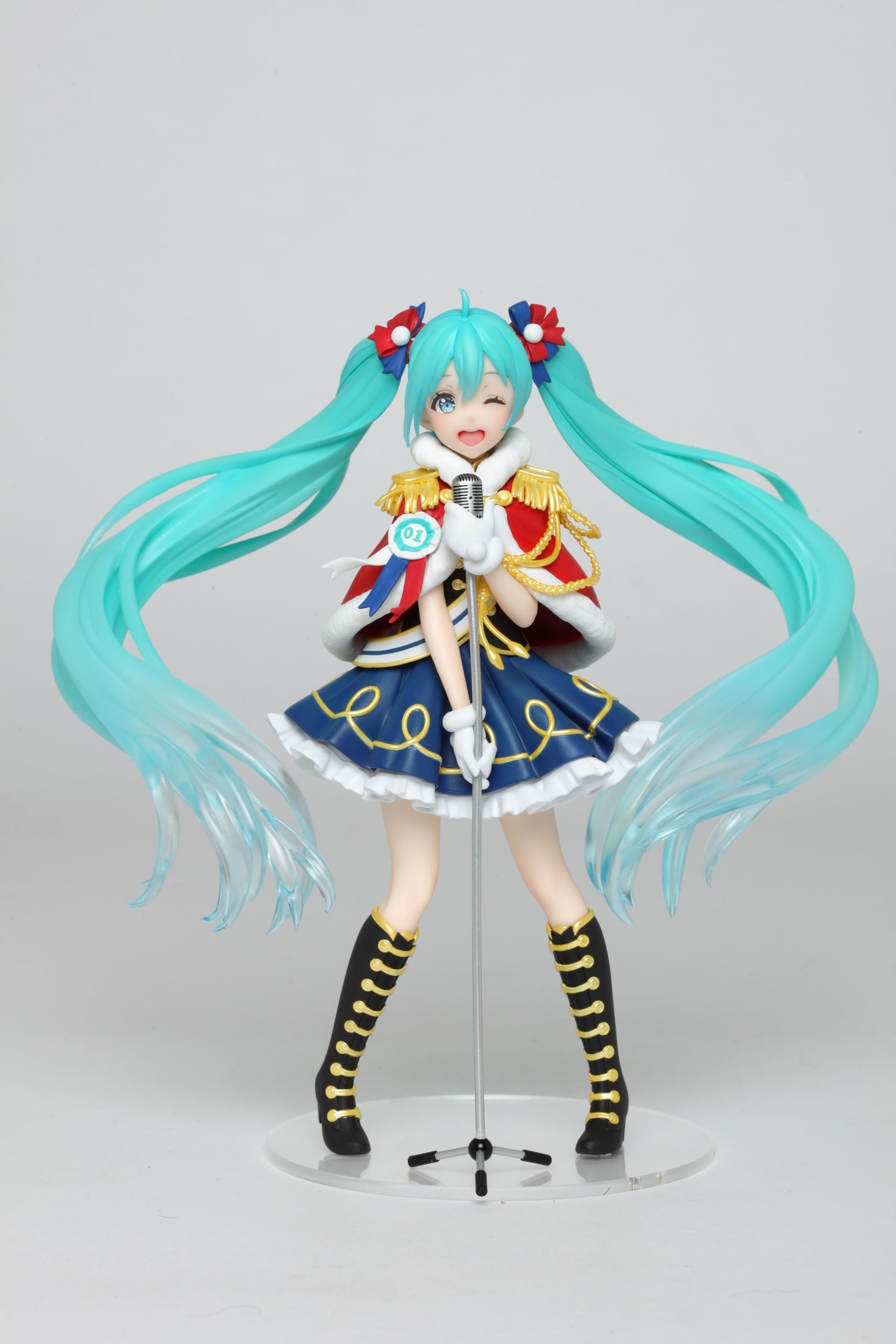PRE-ORDER Hatsune Miku Figure Winter Live Ver. – Den Den Otaku Shop