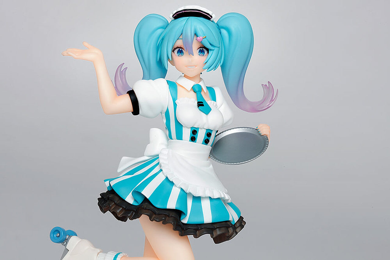 PRE-ORDER Hatsune Miku Cafe Maid Ver. Figure – Den Den Otaku Shop